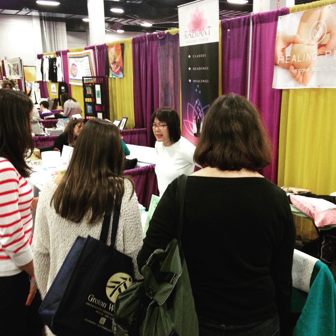 Bit of a crowd here to see Helen Chin Lui at Booth 402! Hurry over for ...